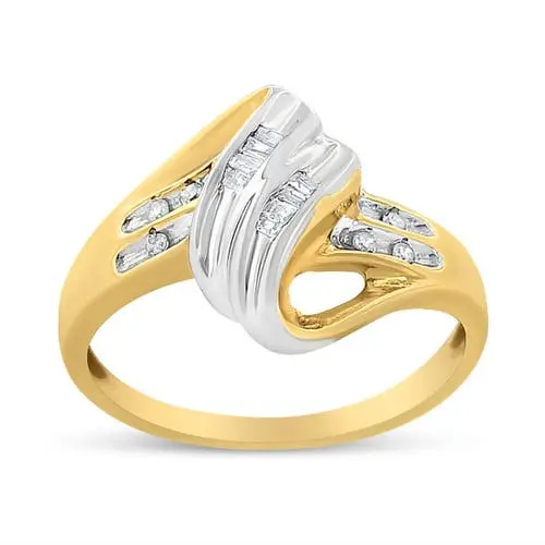 HAUS OF BRILLIANCE 10k Gold 1.00 Cttw Round And Baguette Diamond Bypass Ring - Yellow