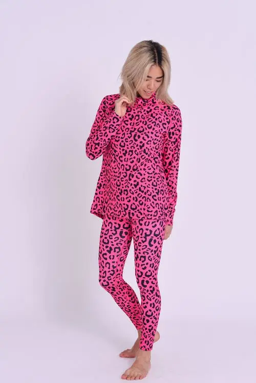 OOSC Baselayer Hotel California Leopard Leggings