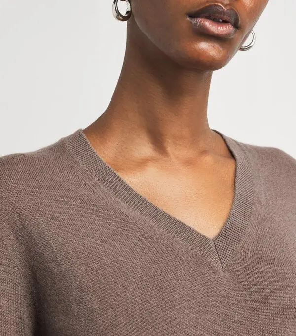 JOSEPH Cashmere V-neck Sweater