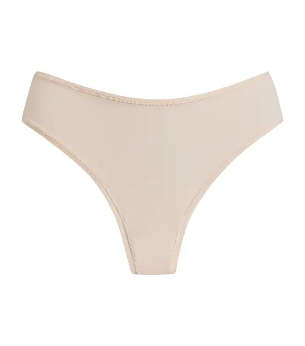 SKIMS Fits Everybody Thong - Beige