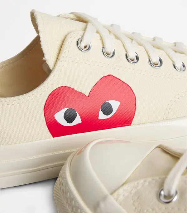 Play Comme Des Garcon X Converse Heart Chuck Taylor All Star '70 Low-top Sneakers - White