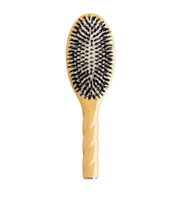 LA BONNE BROSSE N.02 The Essential Do-it-all Brush - Yellow