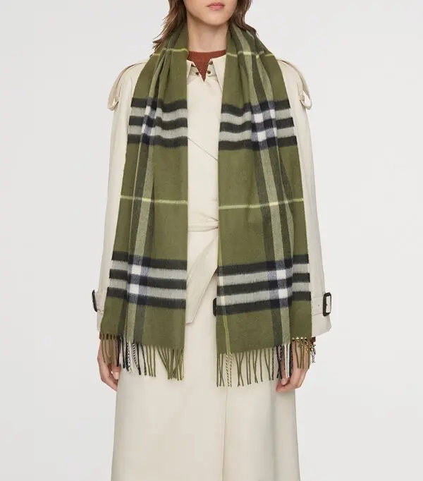 Burberry Cashmere Check Scarf - Green