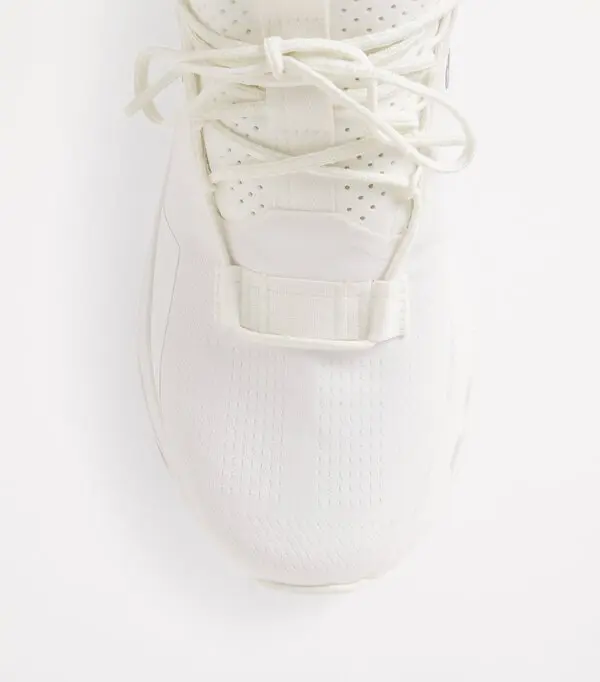 On Cloudnova 2 Trainers - White