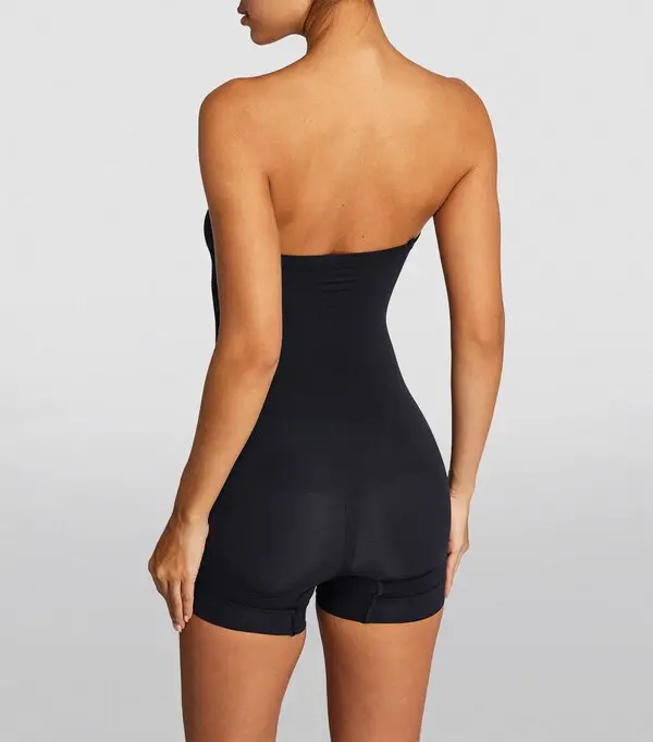 SKIMS Seamless Sculpt Strapless Shorts Bodysuit - Black