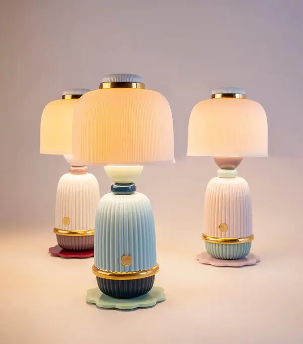 LLADRO Porcelain Kokeshi Lamp
