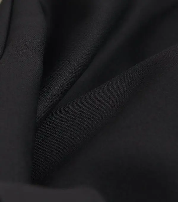 SKIMS Plunge Bodysuit