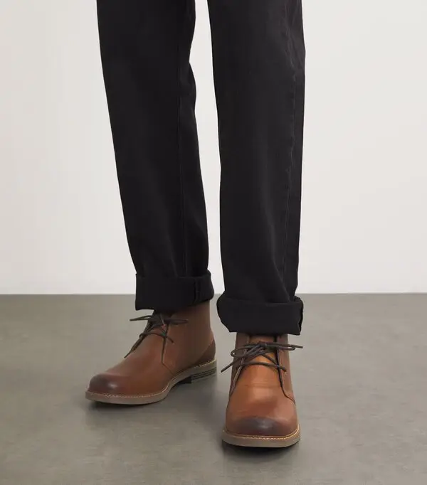 Barbour Leather Readhead Chukka Boots - Beige