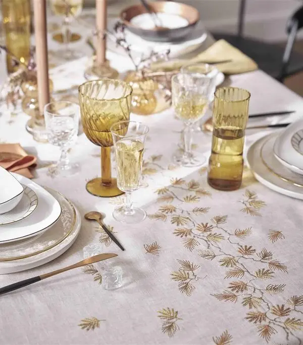 ALEXANDRE TURPAULT Linen Ramage Tablecloth - Neutral