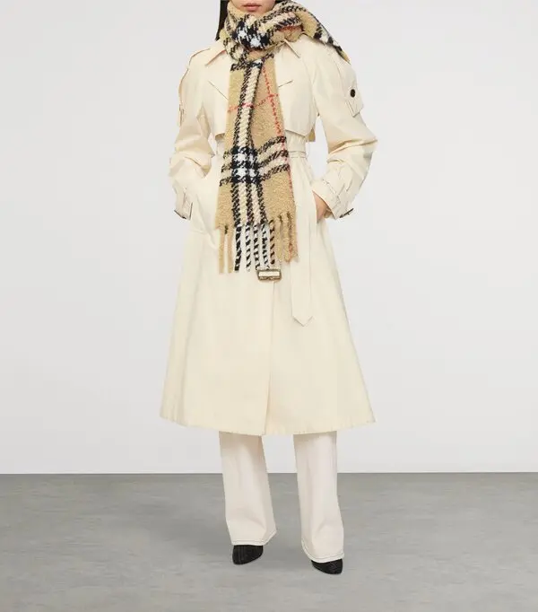 Burberry Alpaca-wool Bouclé Check Scarf - Beige