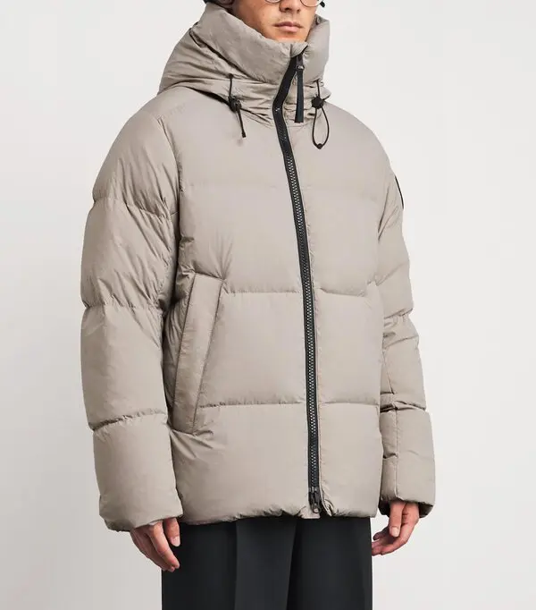 Canada Goose Down Enduraluxe Packable Crofton Puffer Jacket - Beige