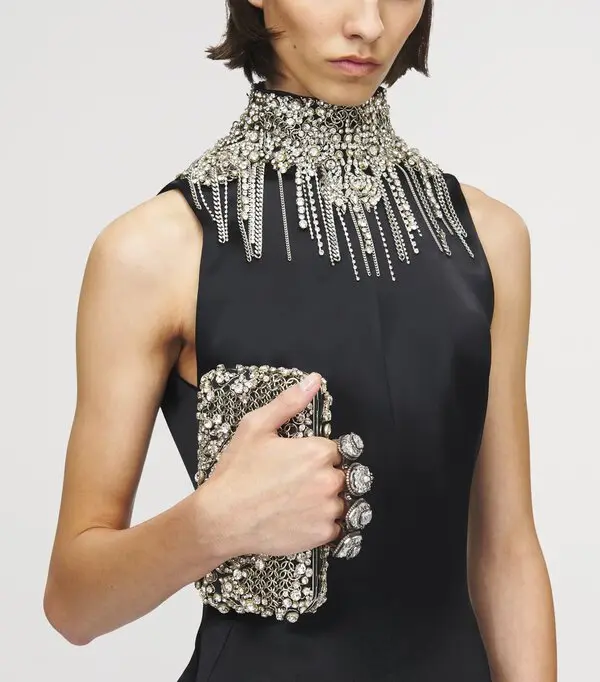 Alexander McQueen Embellished Skull Knuckle Clutch - Black