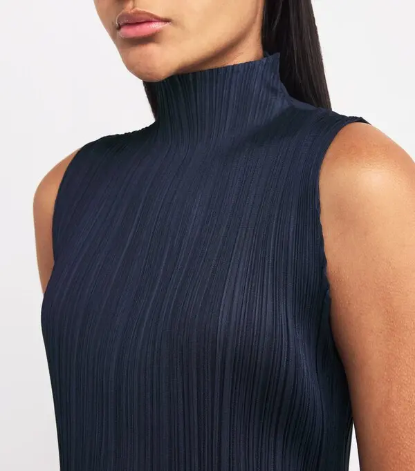 Issey Miyake Sleeveless Top - Navy