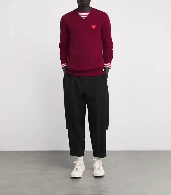 Play Comme Des Garcon Wool V-neck Sweater - Burgundy