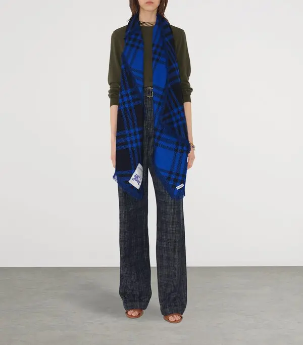 Burberry Wool-silk Wide Check Scarf - Blue