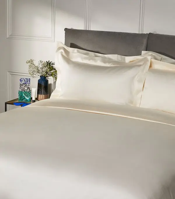 CELSO DE LEMOS Bourdon King Duvet Cover - Ivory