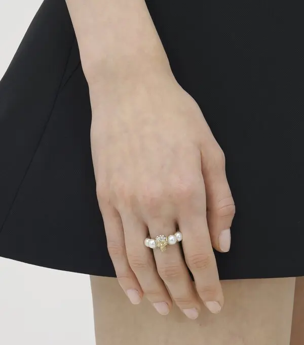 Alexander McQueen Faux Pearl And Skull Ring