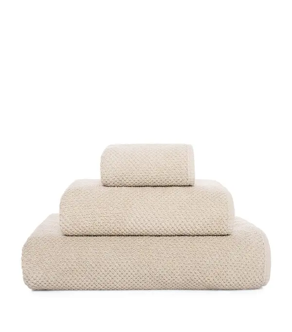 GRACCIOZA Bee Waffle Bath Towel - Grey