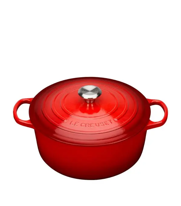 LE CREUSET Cast Iron Round Casserole Dish - Cerise