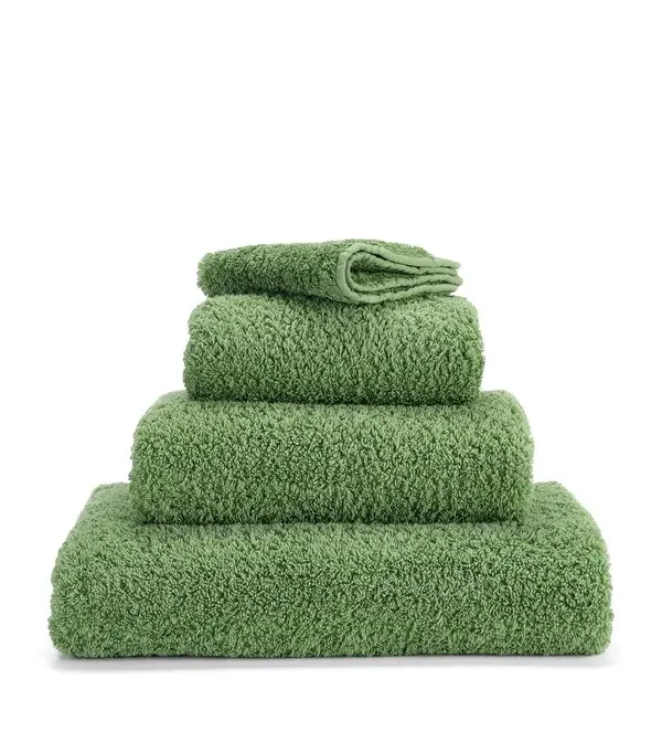 ABYSS & HABIDECOR Super Pile Bath Sheet - Green