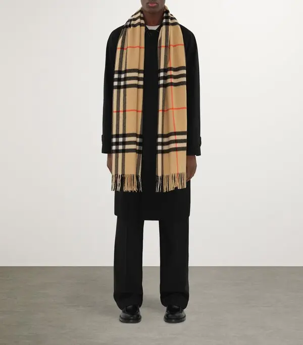Burberry Wide Cashmere Check Scarf - Beige