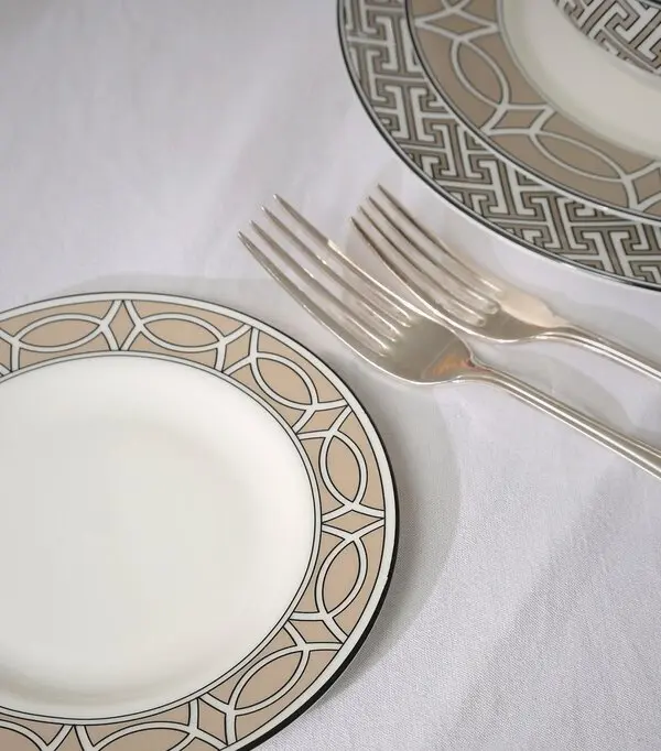 O.W.LONDON Set Of 2 Loop Dessert Plates - Neutral