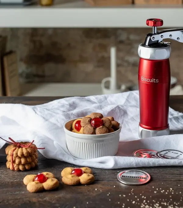 MARCATO Aluminium Cookie Press And Dispenser Set - Red
