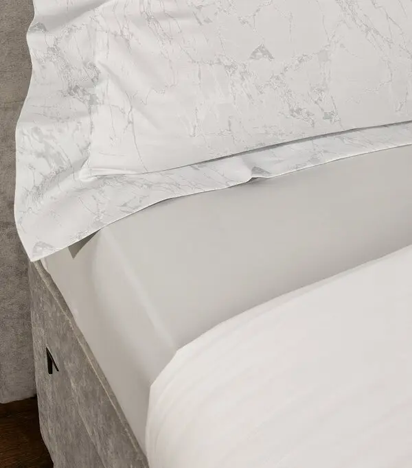 CELSO DE LEMOS Secret Super King Fitted Sheet - Ivory