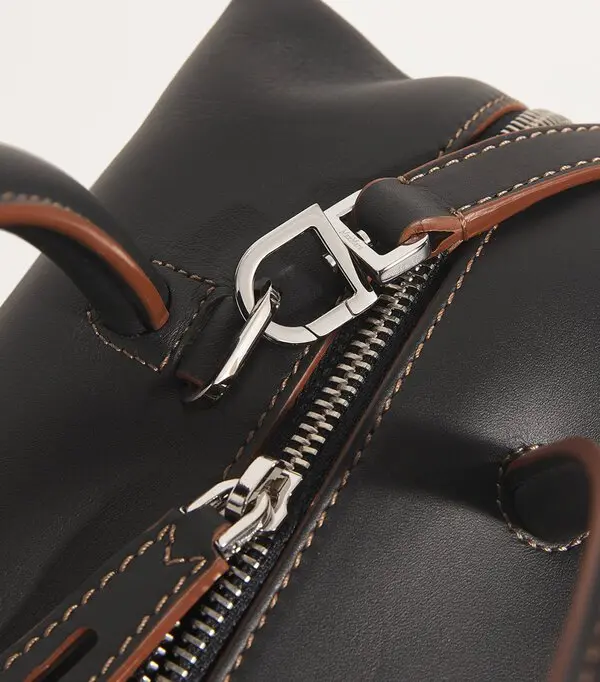 Max Mara Leather Satchel Top-handle Bag - Black