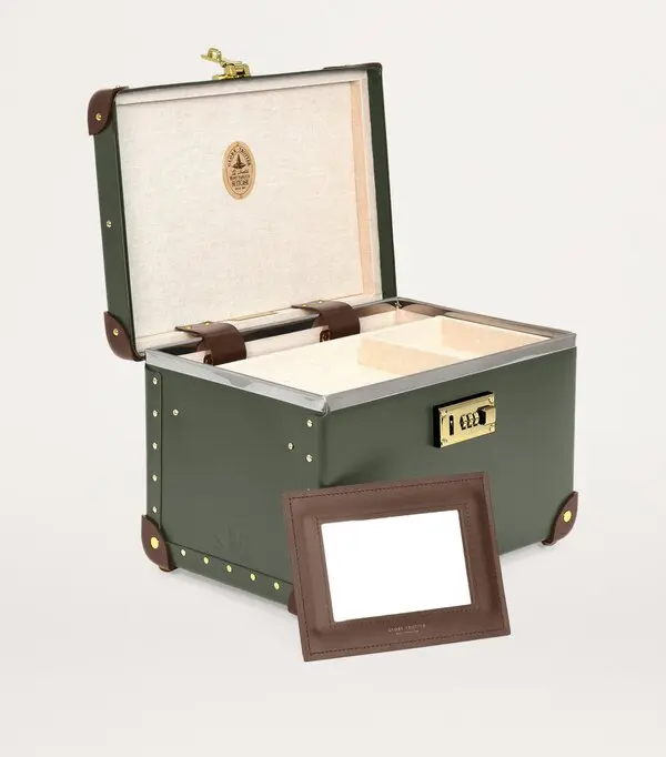 GLOBE-TROTTER Centenary Vanity Case
