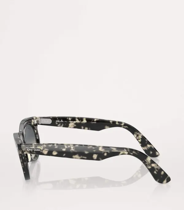 Ray-ban Wayfarer Oval Sunglasses - Grey