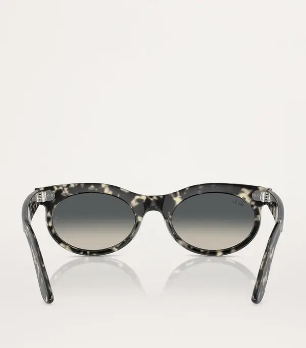 Ray-ban Wayfarer Oval Sunglasses - Grey