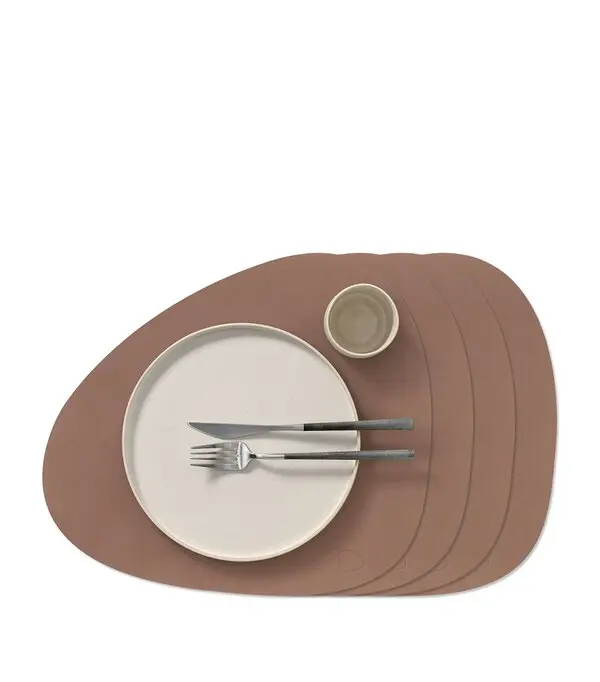 LINDDNA Large Curve Nupo Table Mat - Brown