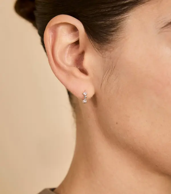 ASTRID & MIYU Rhodium-plated Heart Cluster Single Hoop Earring