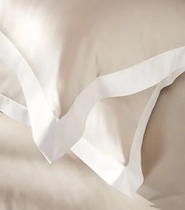 CELSO DE LEMOS Emma Square Pillowcase - Beige