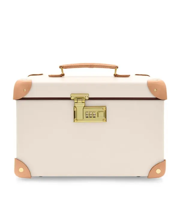 GLOBE-TROTTER Safari Vanity Case - Ivory