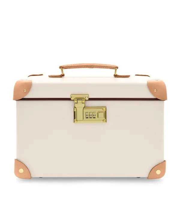 GLOBE-TROTTER Safari Vanity Case - Ivory
