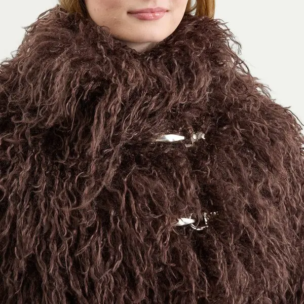 PEACHY DEN Patti Faux Fur Coat