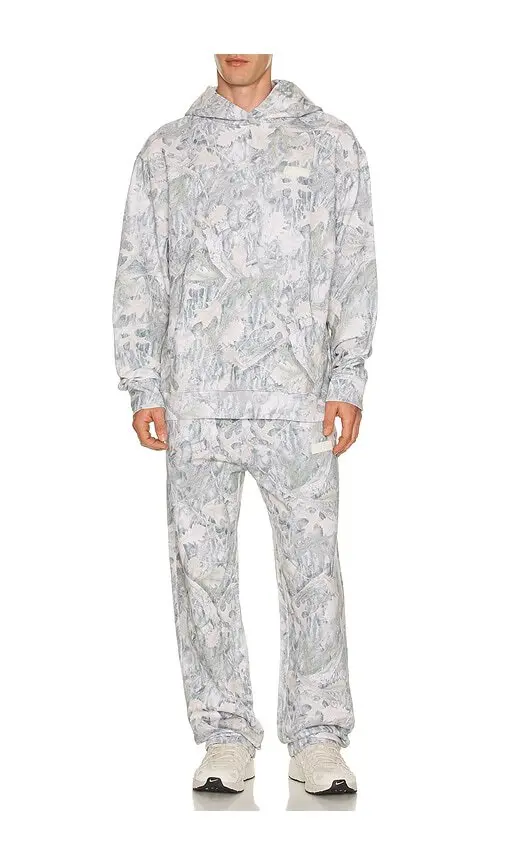 LEGENDS Fairfax Sweatpant In . Also