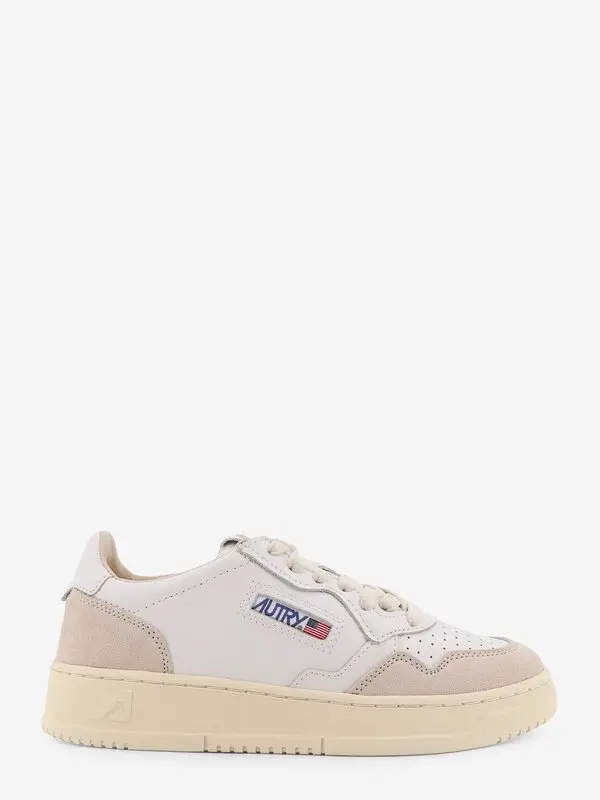 AUTRY Medalist Low Leather Sneakers