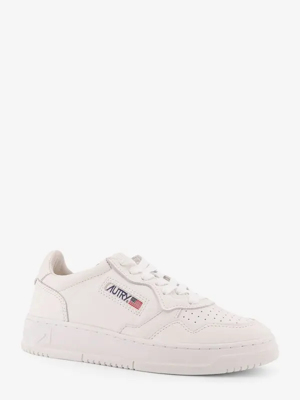 AUTRY Medalist Low Leather Sneakers - White