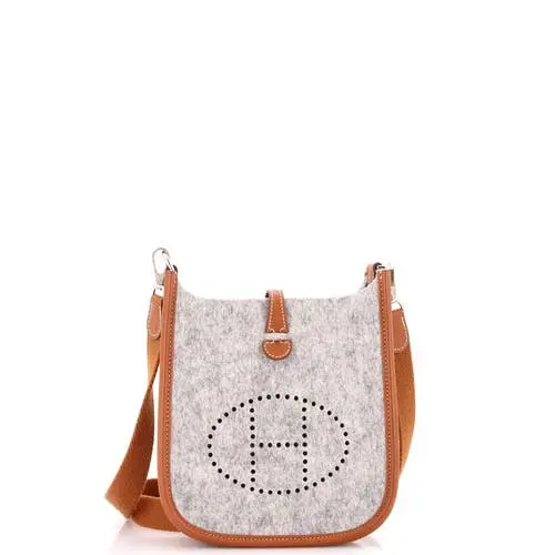 Hermès Evelyne Bag Gen Iii Felt Tpm - Gris Clair