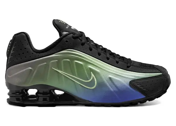 Nike Shox R4 Sneakers