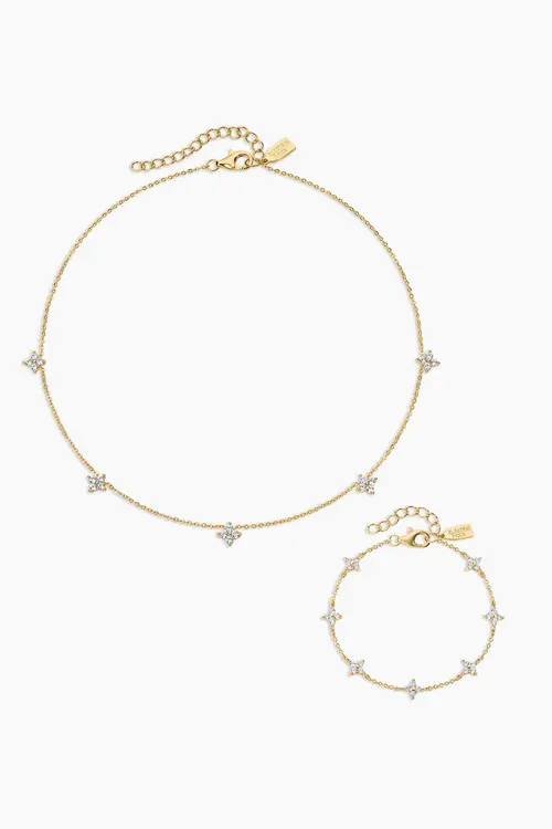 ELECTRIC PICKS Bella Dainty Clover Necklace And Bracelet Set - Gold