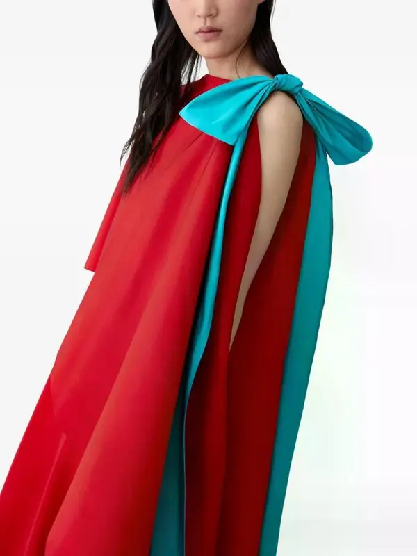 Carolina Herrera Column Gown With Cape