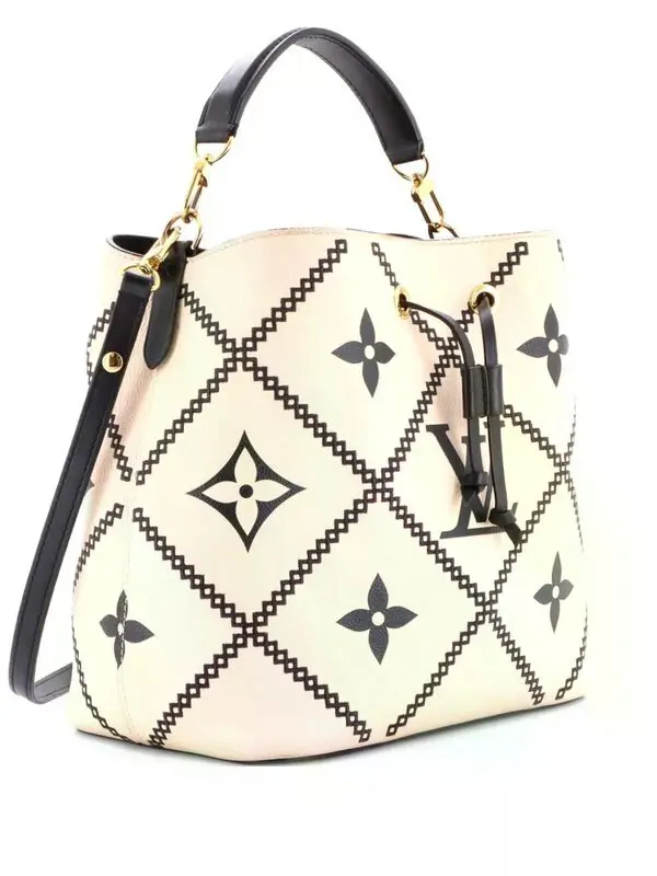 LOUIS VUITTON Neonoe Mm Bucket Bag Monogram Empreinte - White