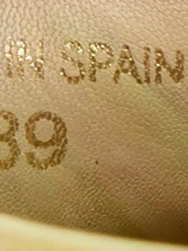 Carolina Herrera Patent-leather Logo Espadrilles - Neutrals