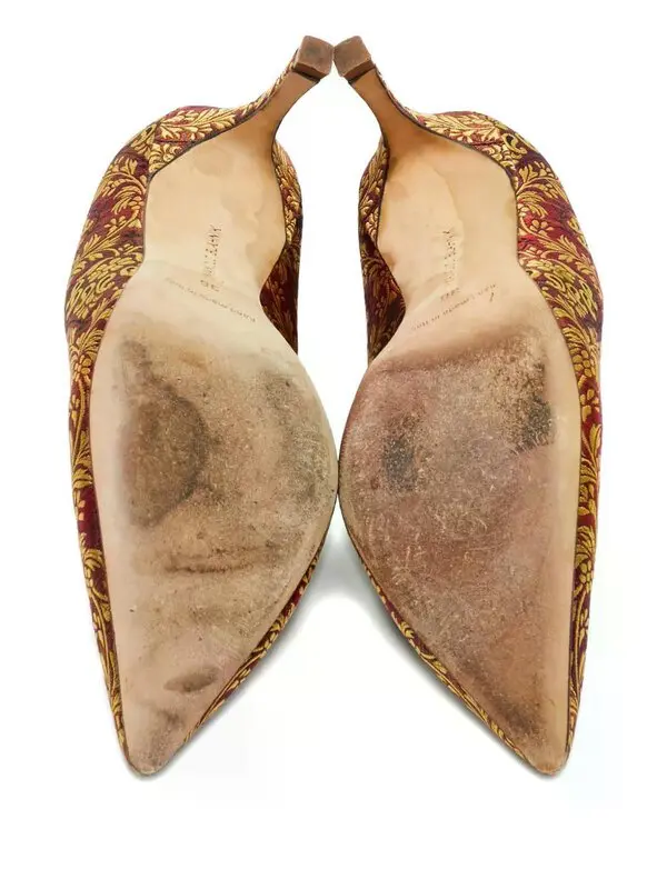 Manolo Blahnik Bb Brocade Pointed-toe Pumps
