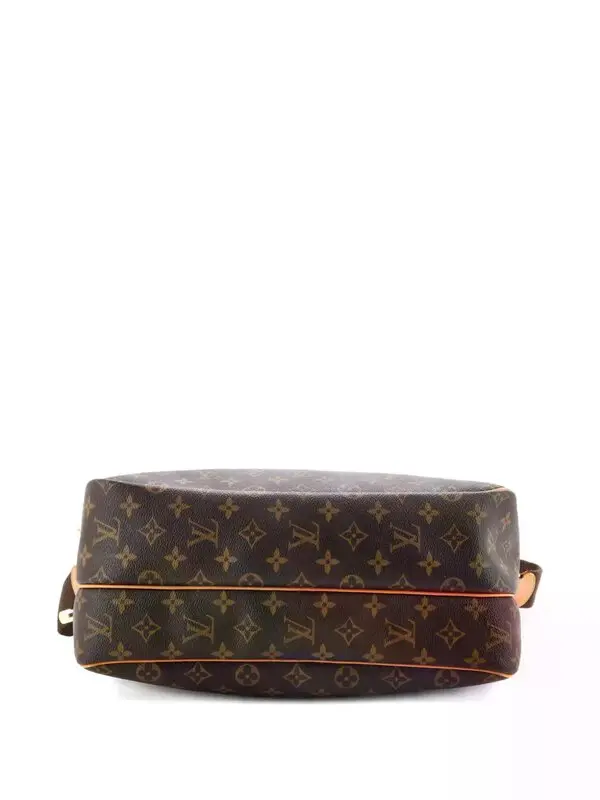 LOUIS VUITTON Reporter Gm Crossbody Bag Monogram Canvas