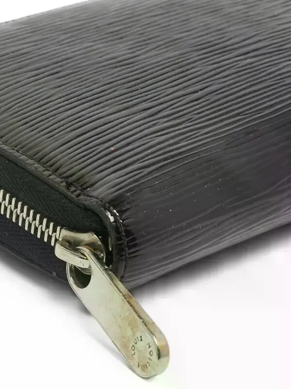 LOUIS VUITTON 2010 Zippy Leather Wallet - Black
